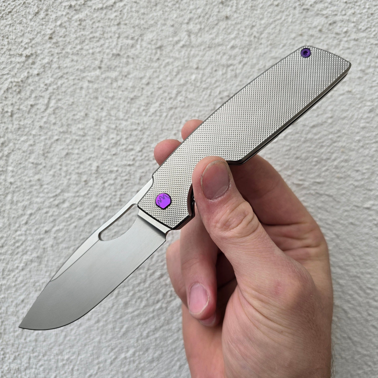 FOLDING KNIVES – Robjohnsons